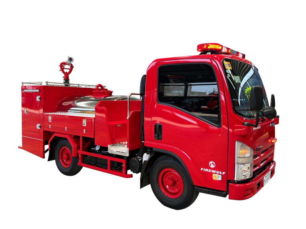 Isuzu QLR77 Mini Fire Fighting Tanker with 1000 Liters Water capacity ...